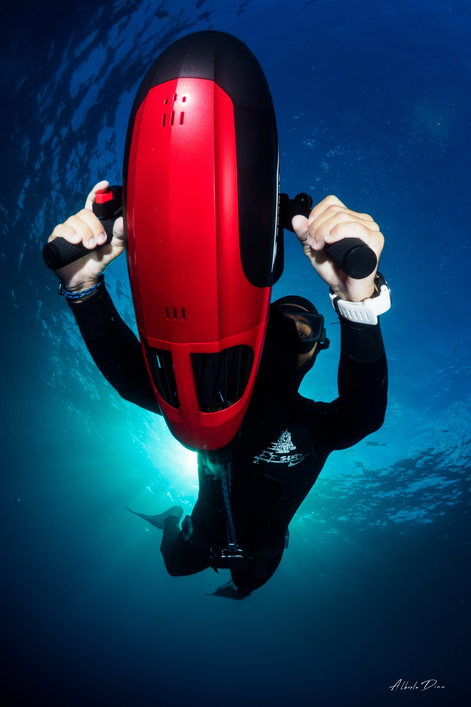 Vapor Pump-Jet Underwater Scooter | Ultimate Aquatic Adventure Gear ...